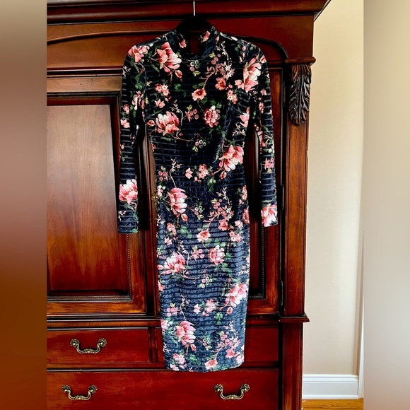 RACHEL Rachel Roy | Dresses | Rachel Roy Body Hugging Velvet Dress ...